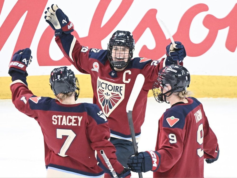 Deja vu? Marie-Philip Poulin scores in OT as Victoire beat Frost 2-1 ...