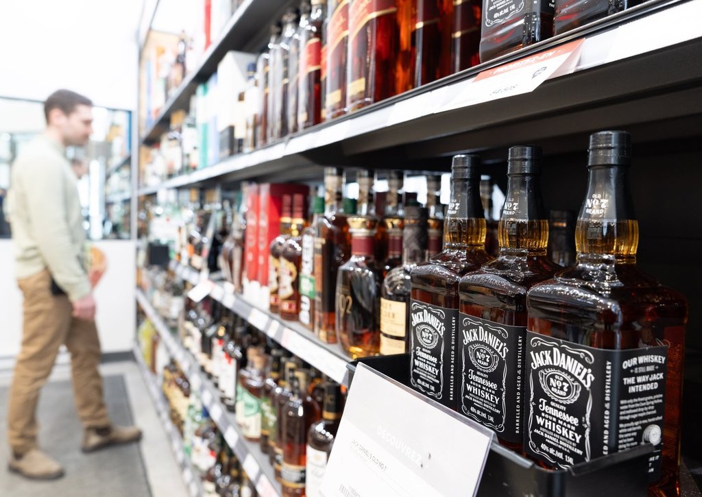 Some U.S. alcohol to return to Quebec stores before quality drops ...