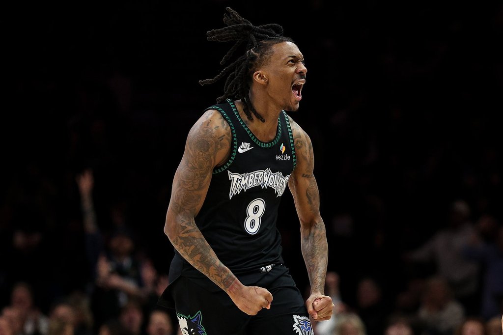 Timberwolves hit 22 3-pointers, coast to 123-111 win over Thunder ...