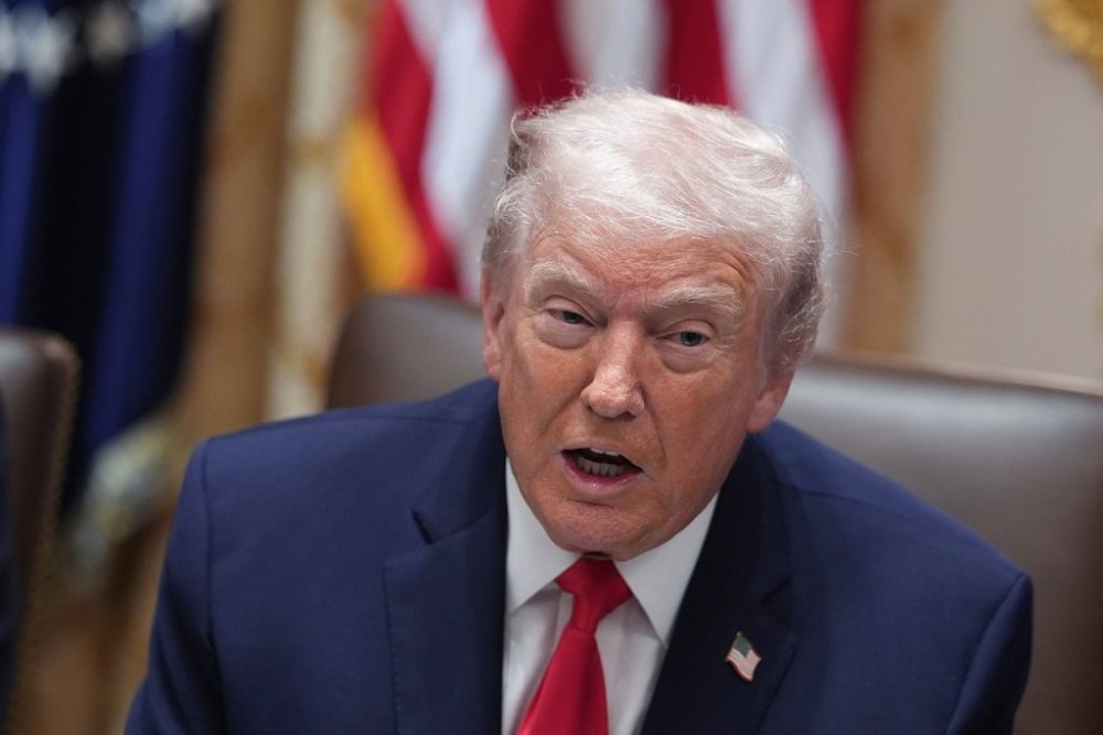 Trump threatens Canada with 50% tariff on aircraft sold in US ...
