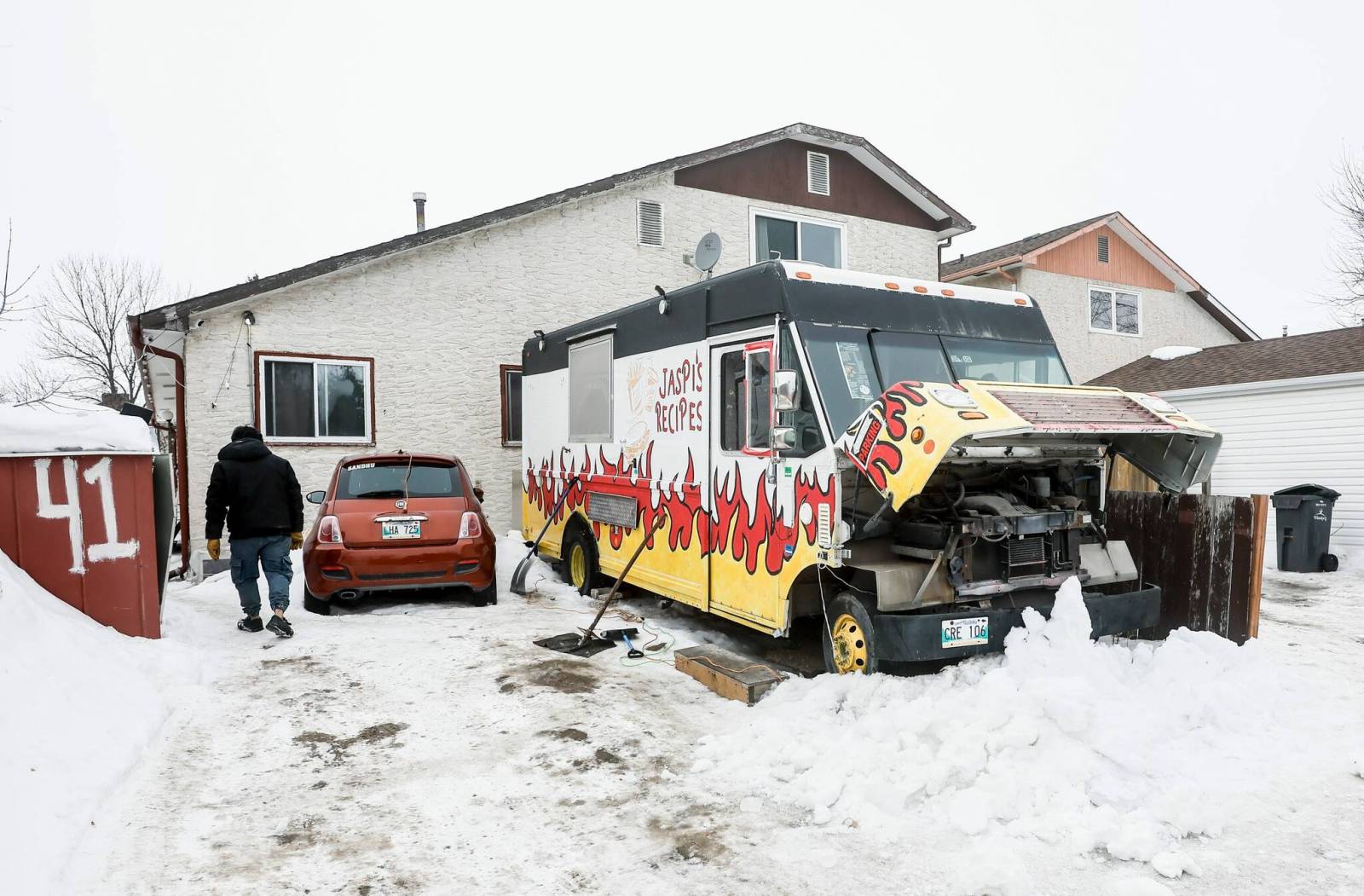Pick a lane — just not a back lane – Winnipeg Free Press