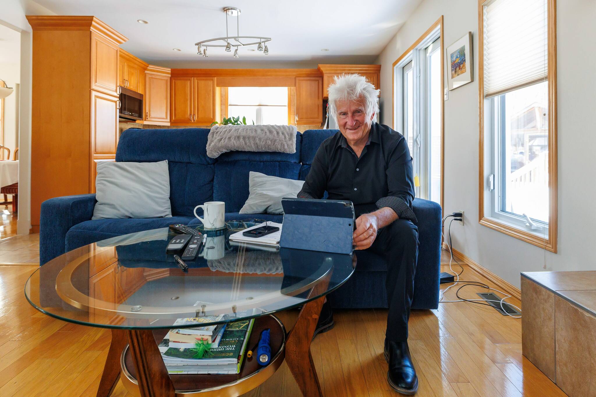 No sleep till closing – Winnipeg Free Press