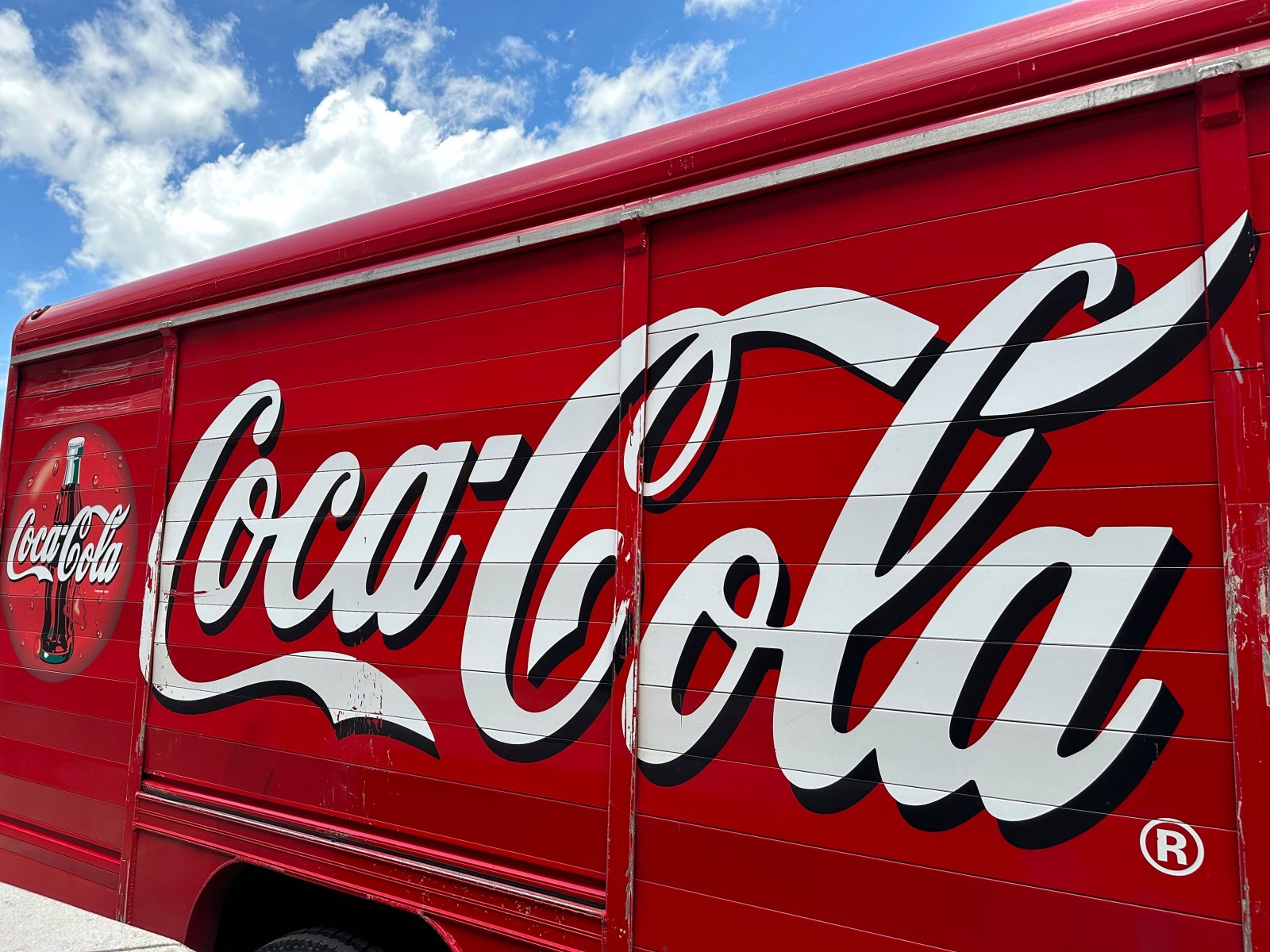 Coca-Cola demand rises in fourth quarter but shares slide on tepid ...