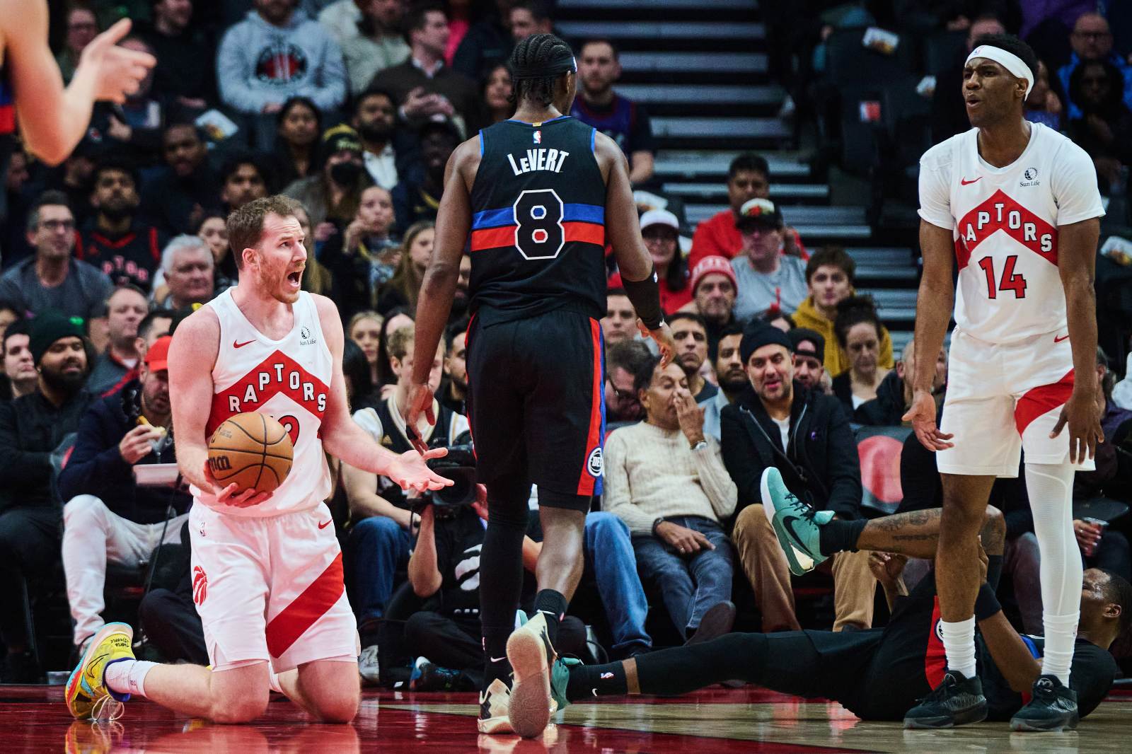 Big man Jakob Poeltl feeling ‘pretty good’ after return to Toronto ...