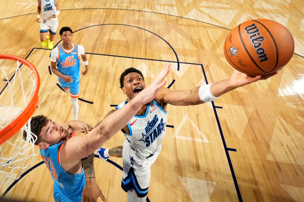 Philly special: V.J. Edgecombe leads Team Vince to victory at NBA All ...