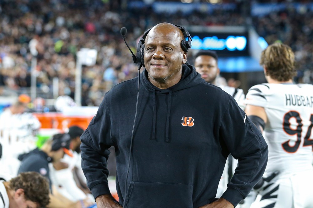 Colts begin defensive line revamp by adding Marion Hobby, Kalon ...