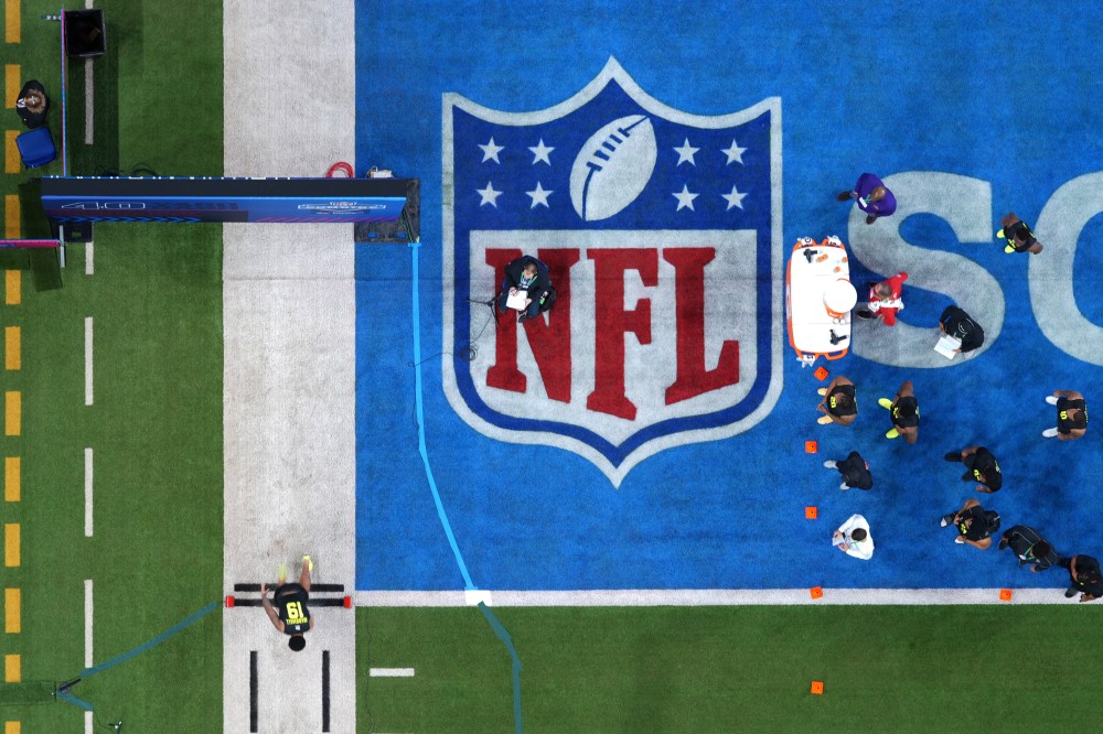 NFL salary cap hits new milestone at $301.2 million as part of 40% ...