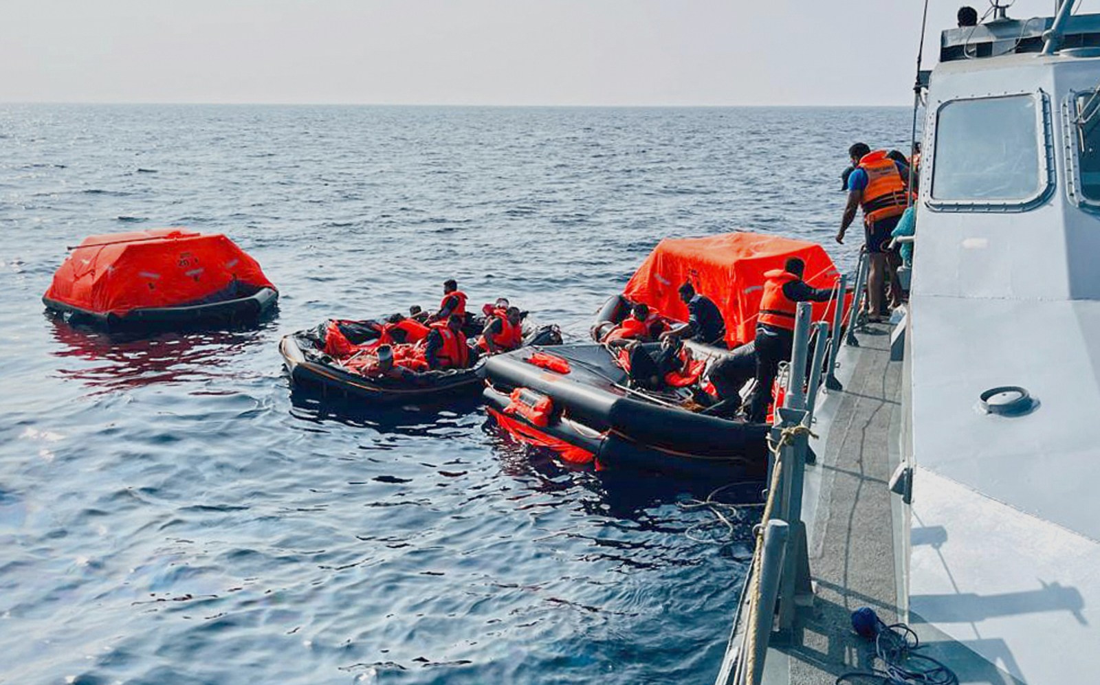 Armed or unarmed? US and Iran spar over status of Iranian warship sunk ...