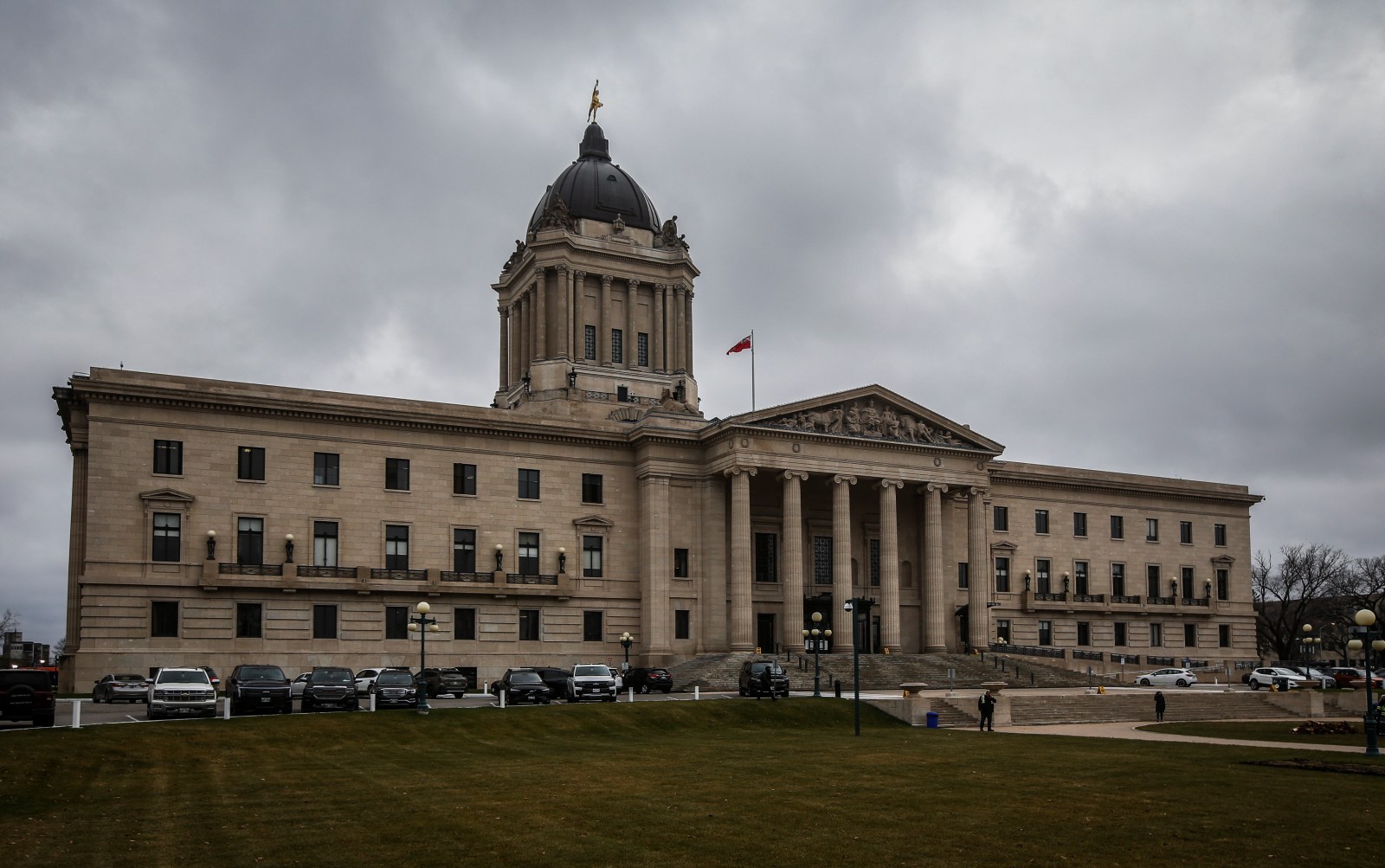 Manitoba Tory Bob Lagasse leaves caucus, plans to sit as Independent ...