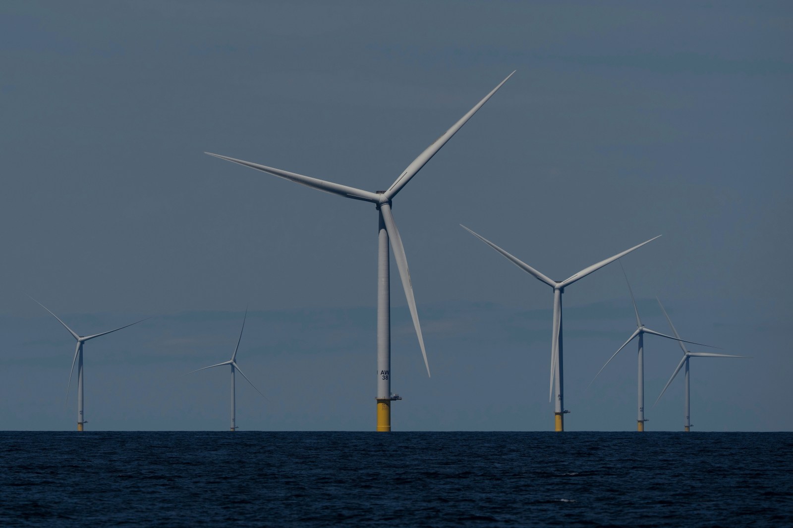 Trump administration’s $1B deal to stop offshore wind shows an ...