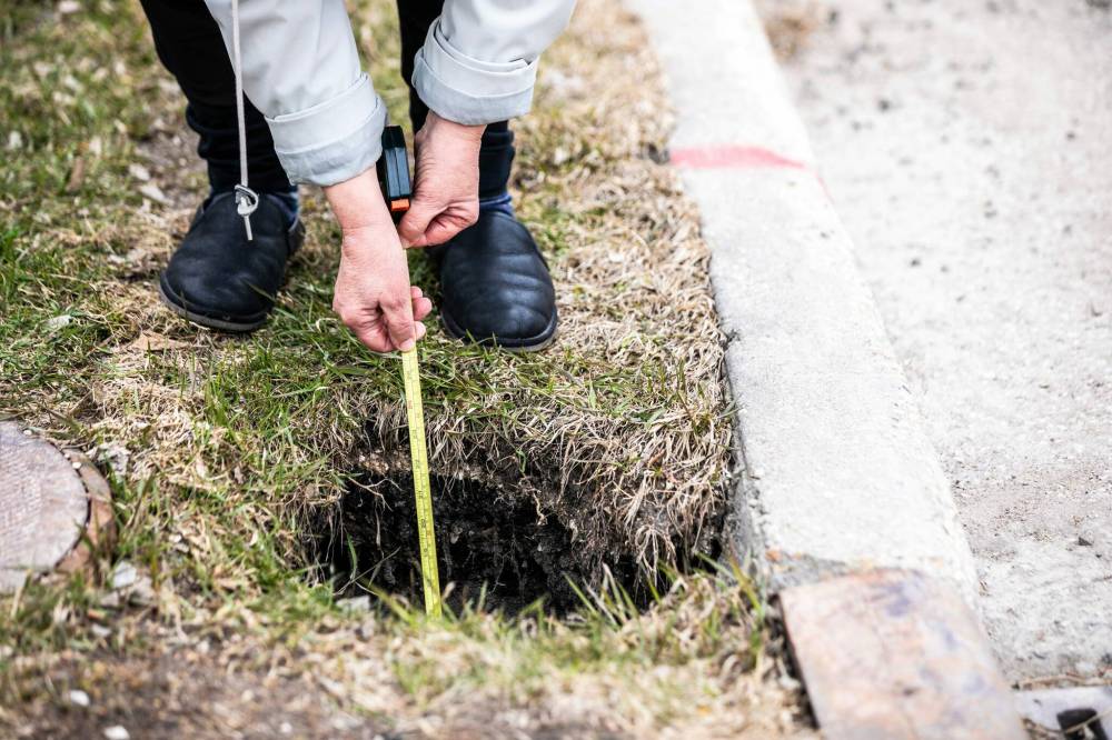 Homeowner irked city responded to hole complaint only after media ...