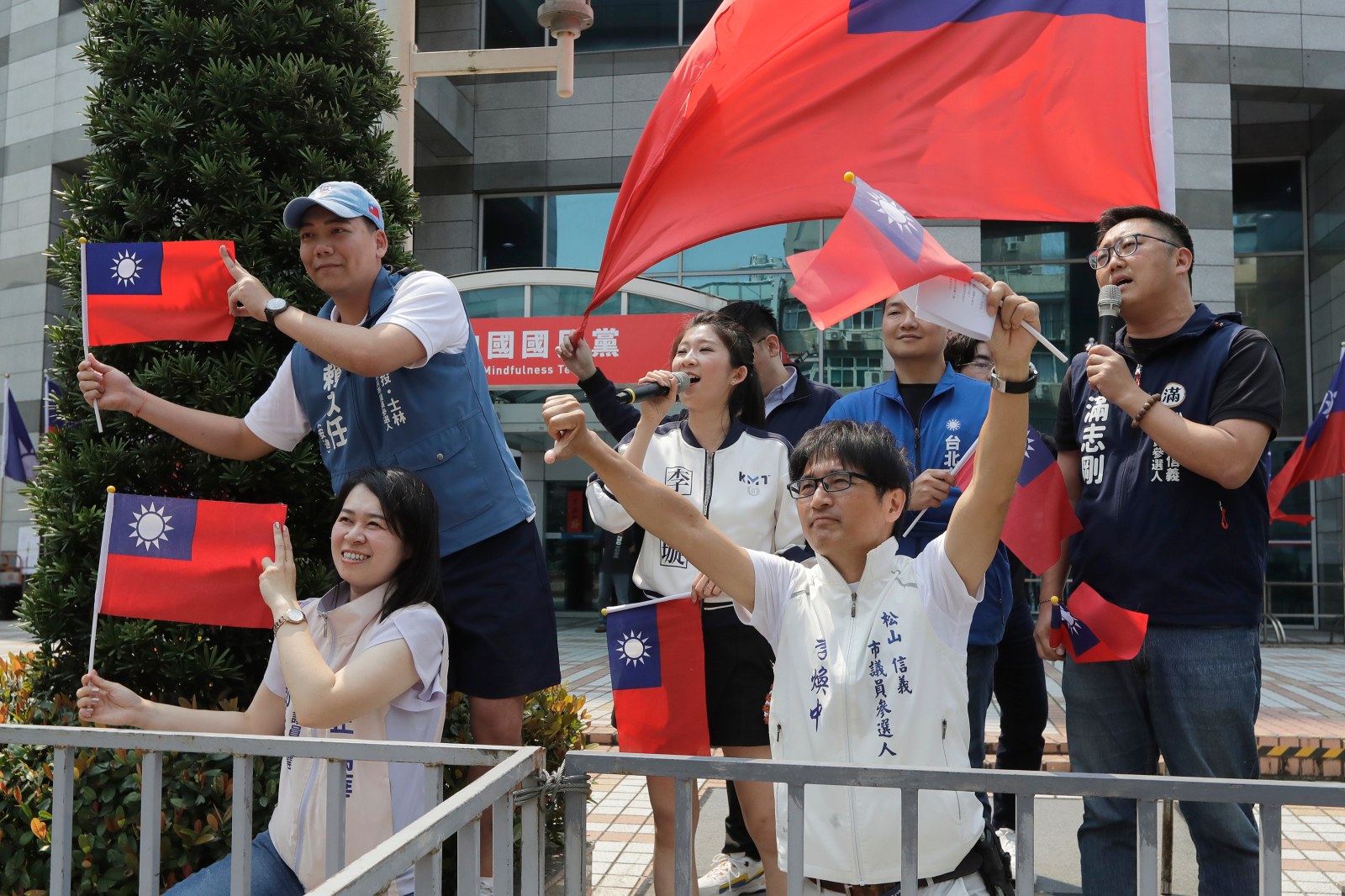 MPs question delay in Taiwan trade framework as diplomat says ball in ...