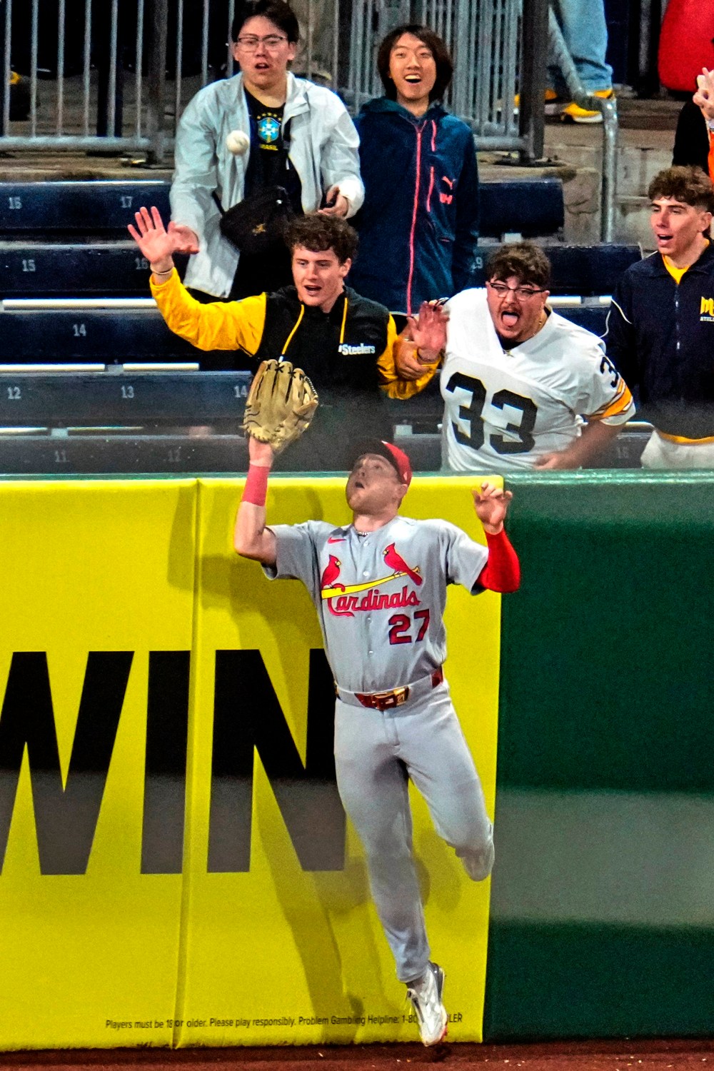 Nathan Church steals another homer, this time giving the Cardinals a ...