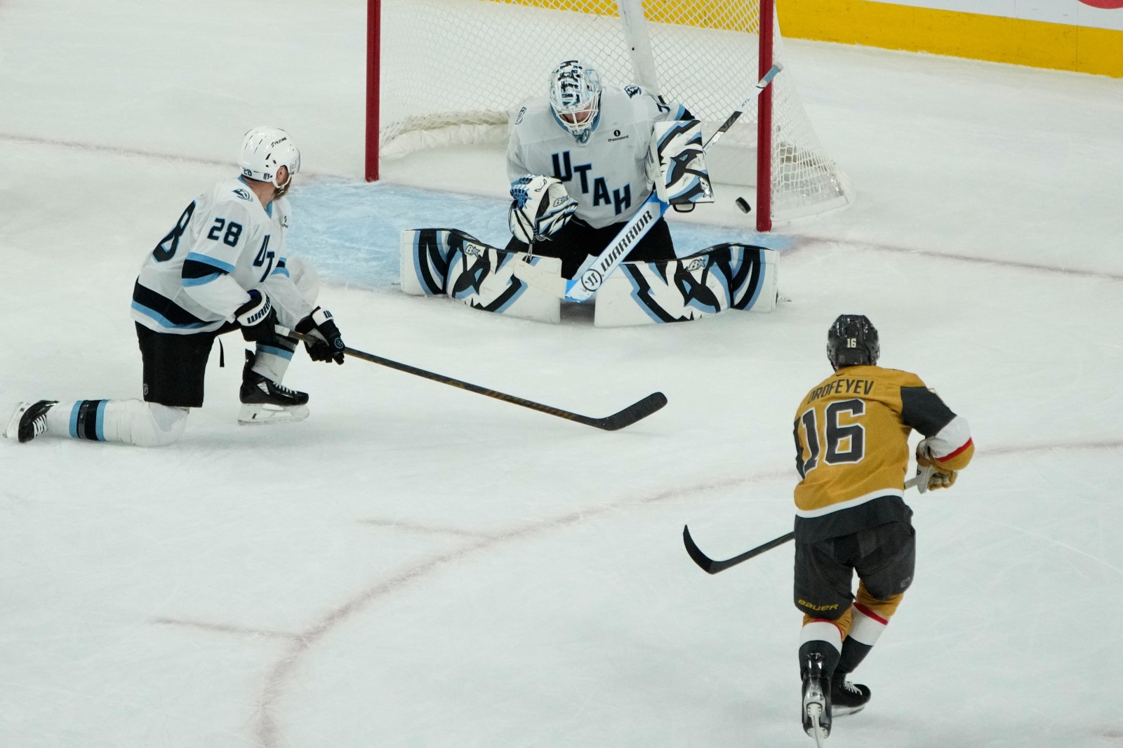 Dorofeyev’s last-minute goal for Golden Knights sends Game 5 versus ...