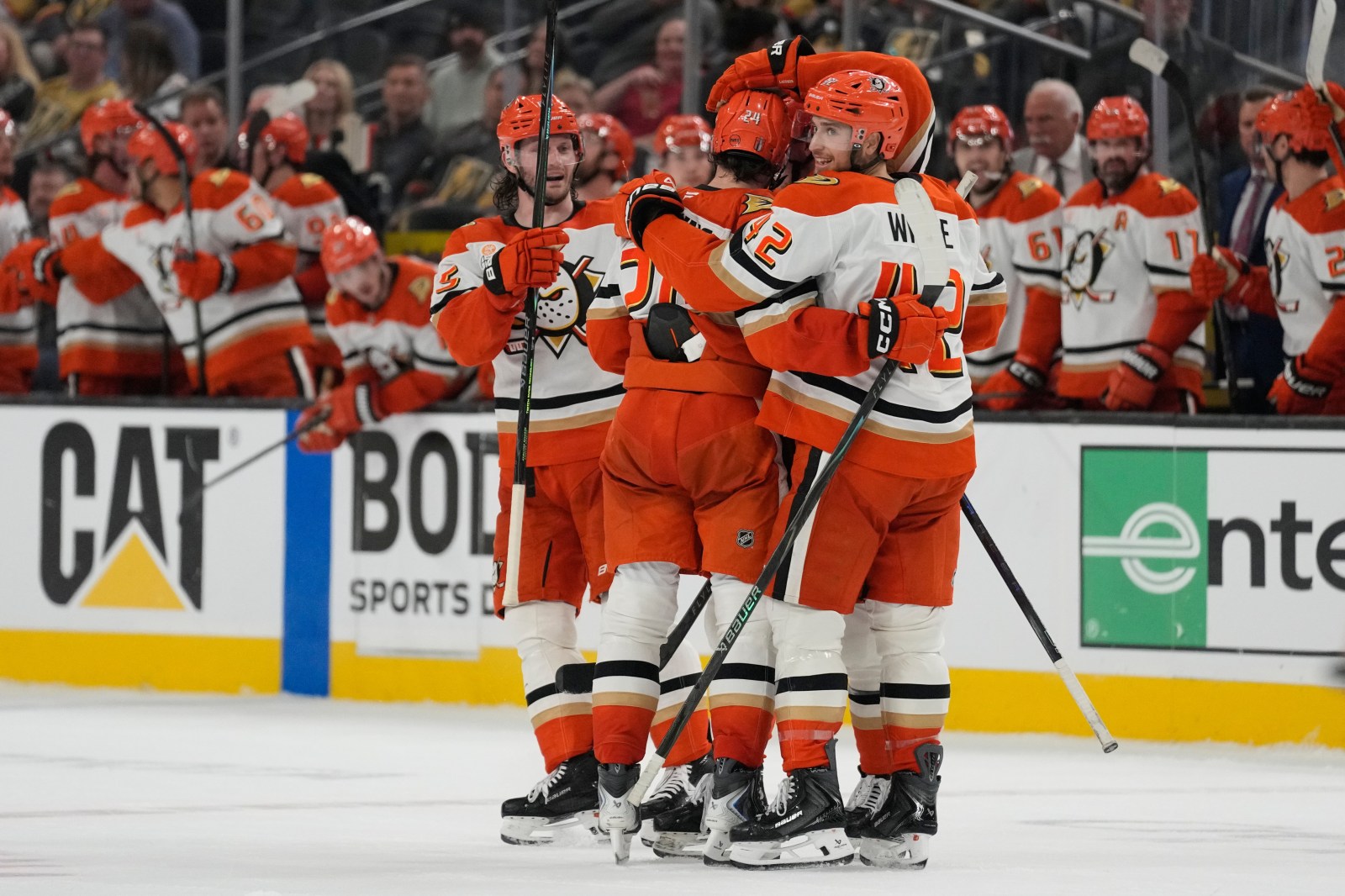 Ducks beat Golden Knights 3-1 to tie second-round series 1-1 – Winnipeg ...