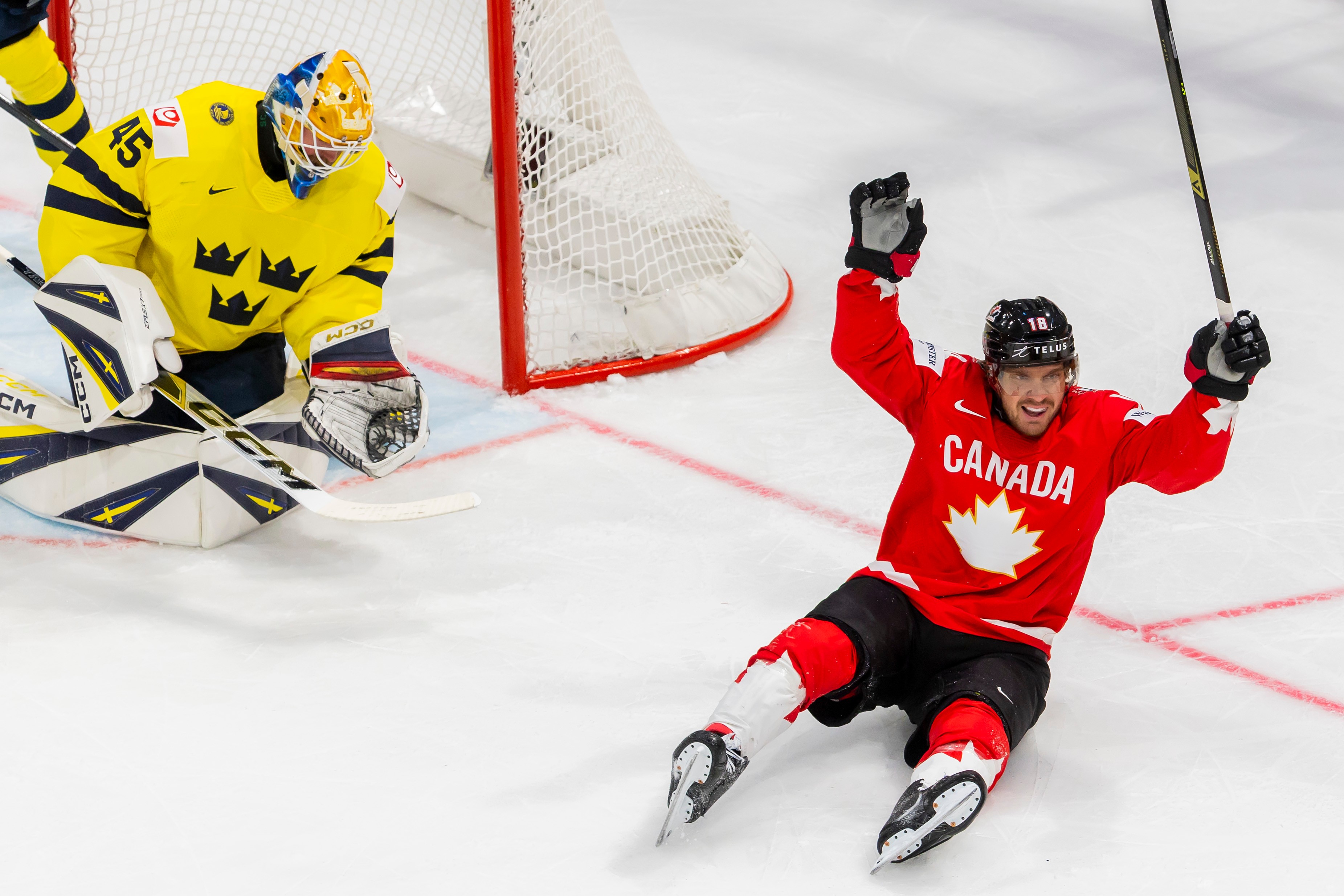 Switzerland beats defending champion the US in ice hockey worlds opener ...