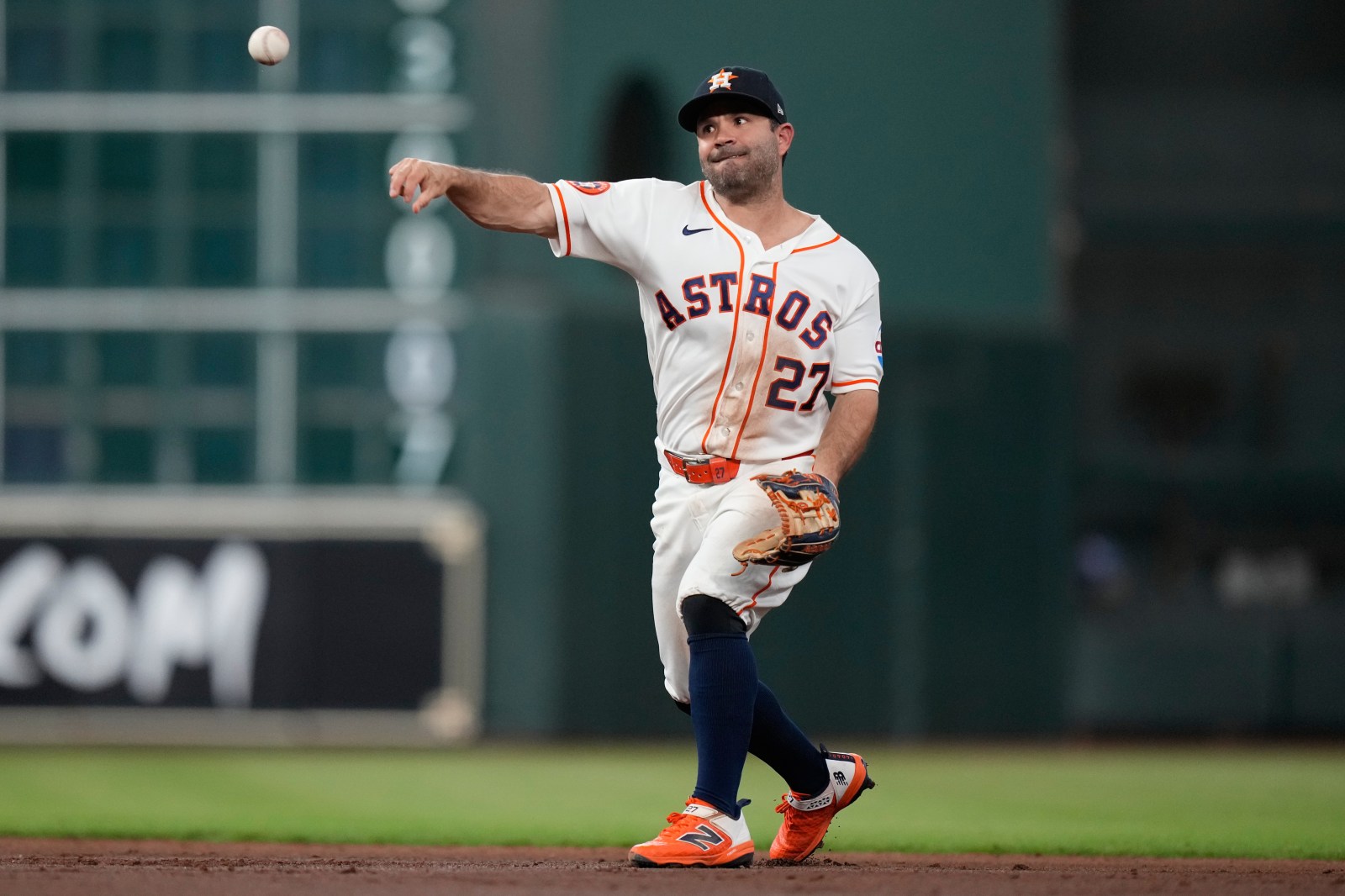 Astros hit again by injuries as Jose Altuve heads to the IL with a ...