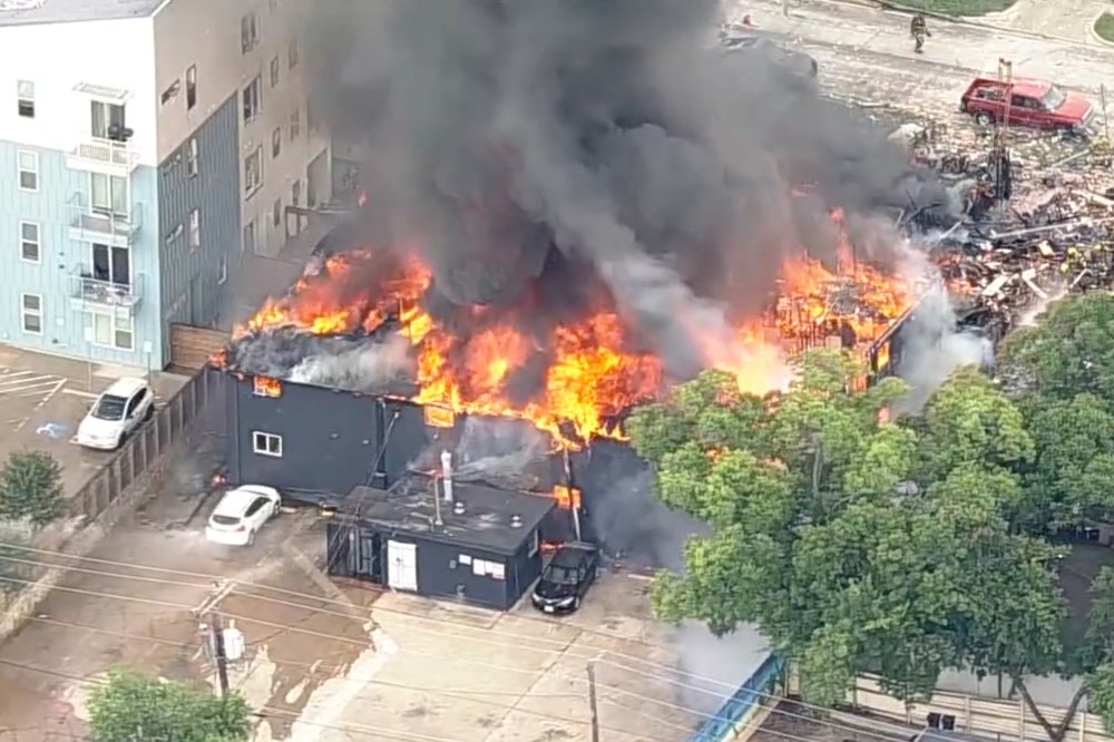 A large fire has erupted at an apartment complex in Dallas – Winnipeg ...