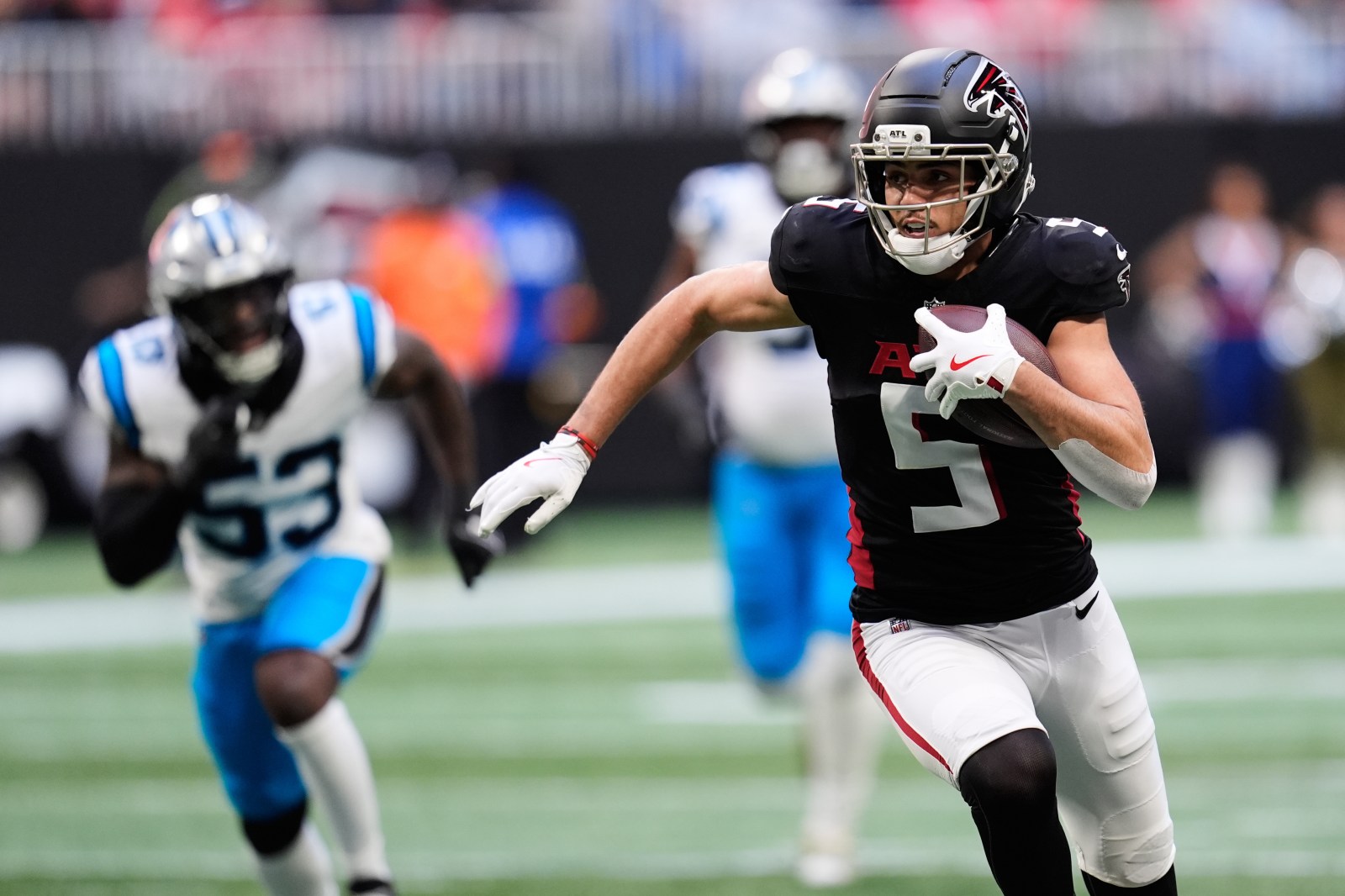 Falcons agree to $141 million, 4-year contract extension with top ...