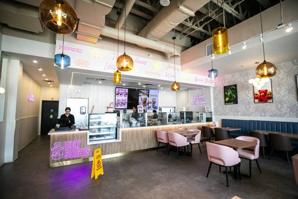 ‘Exceeded expectations’: Holy Shakes opens first Manitoba shop in St ...