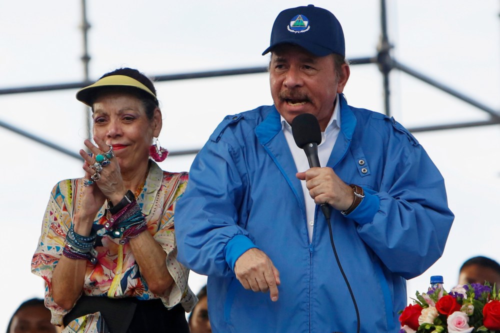US sanctions over 100 Nicaraguan officials and relatives with travel ...