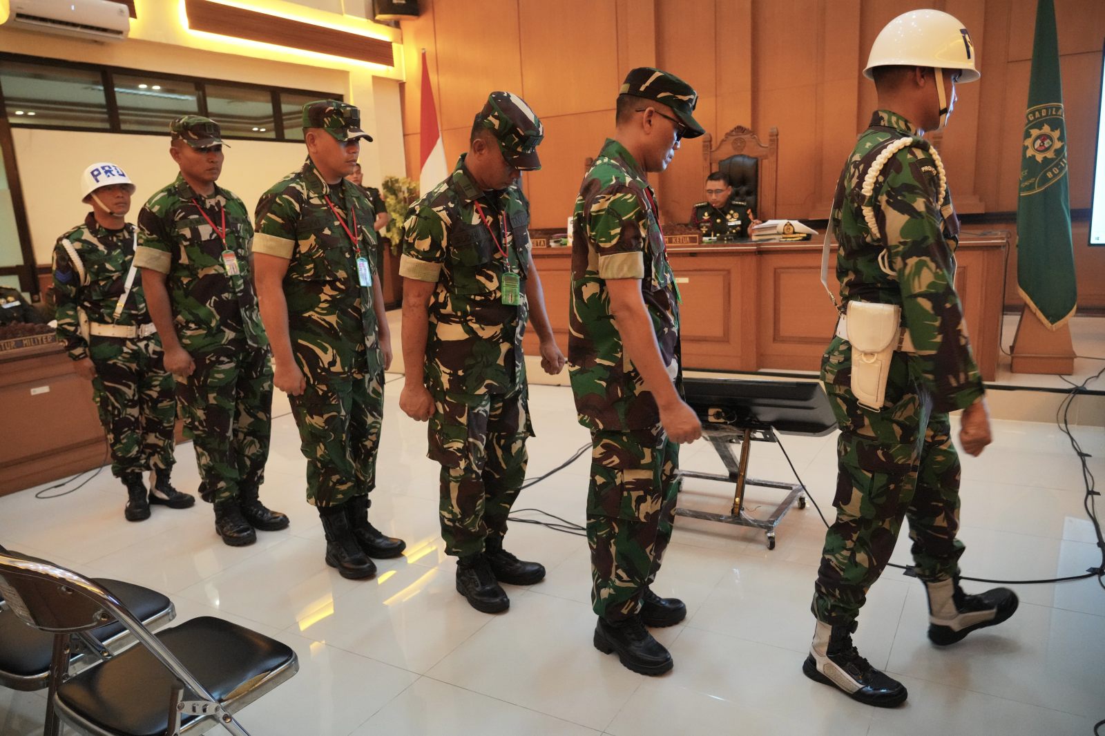 Indonesian court finds 4 military members guilty of acid attack on ...